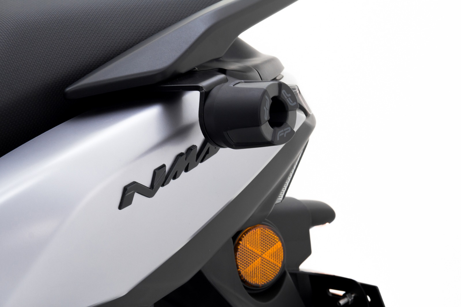 Slider trasero NMax Generación 3: Protección y tranquilidad | FP